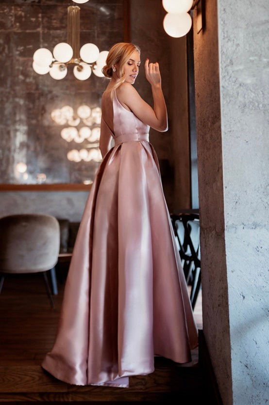 Tina Holly - Satin Buckle Gown - Lilac - BB209 – Jodi Maree Fashion